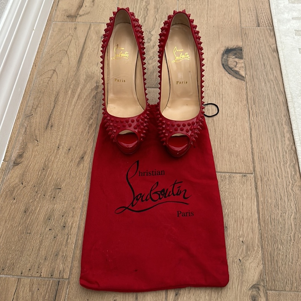 Authentic Christian Louboutin Lady Peep Spike Red Pat Gem